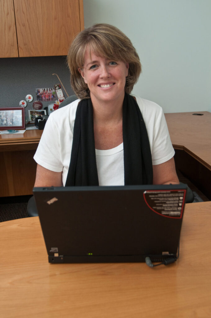 In memory of Jill Meinzer, CCH increases awards in college scholarship ...